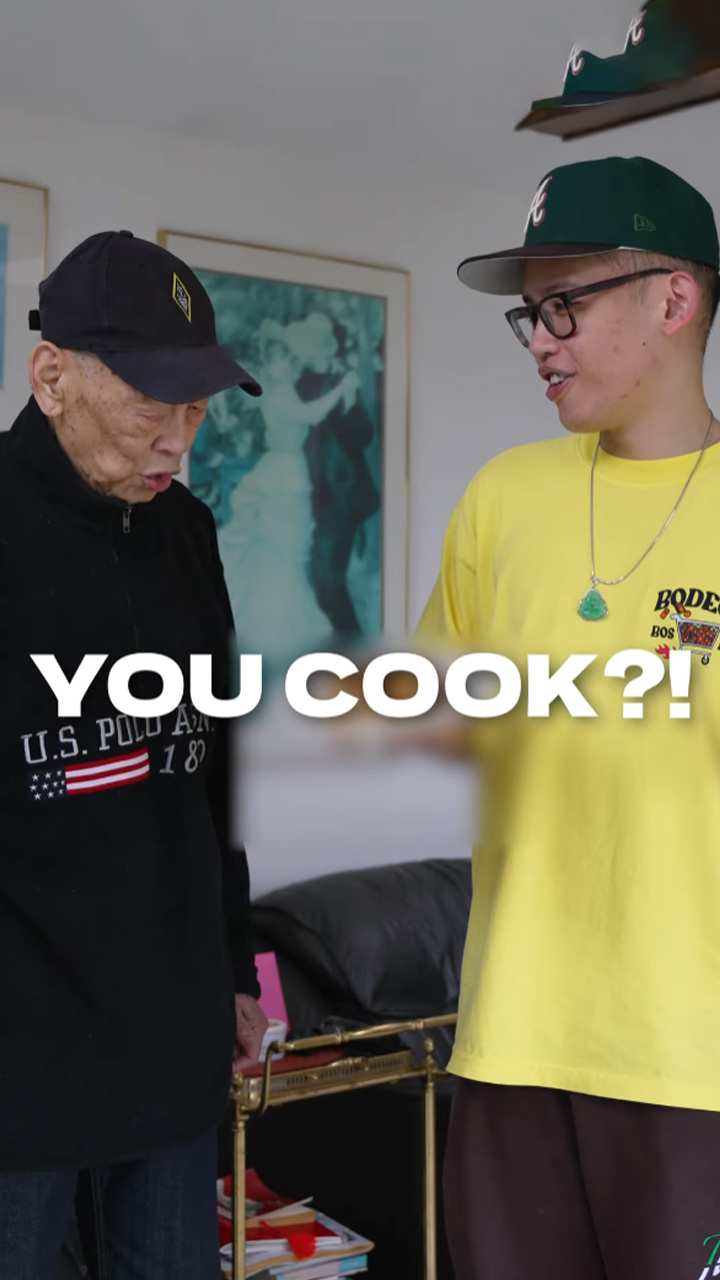 $100 red envelope or mystery box: Grandpa’s unexpected choice revealed