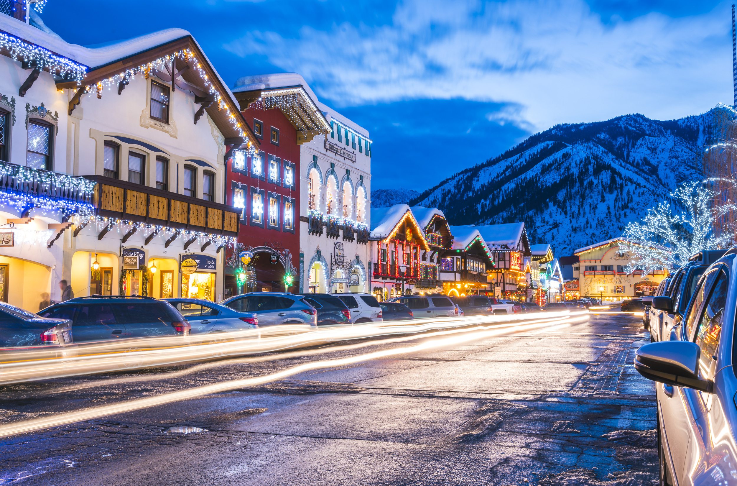 12 West Coast small towns you should visit