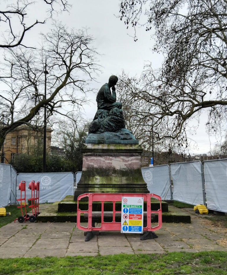 Byron statue left 'trapped' on traffic island by road changes finally ...