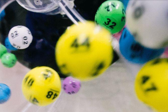 Forest fan wins top National Lottery Thunderball prize