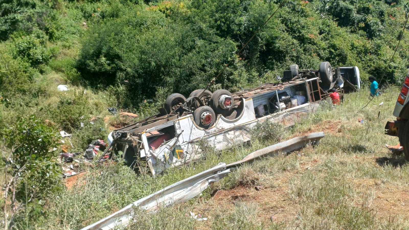 Update: At least 5 dead, 34 injured in Limpopo bus crash
