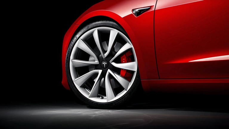 Tesla could finally give us the Plaid model we've been waiting for