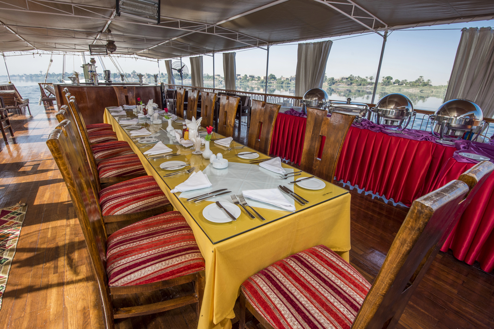 18 secrets to getting the captain’s table