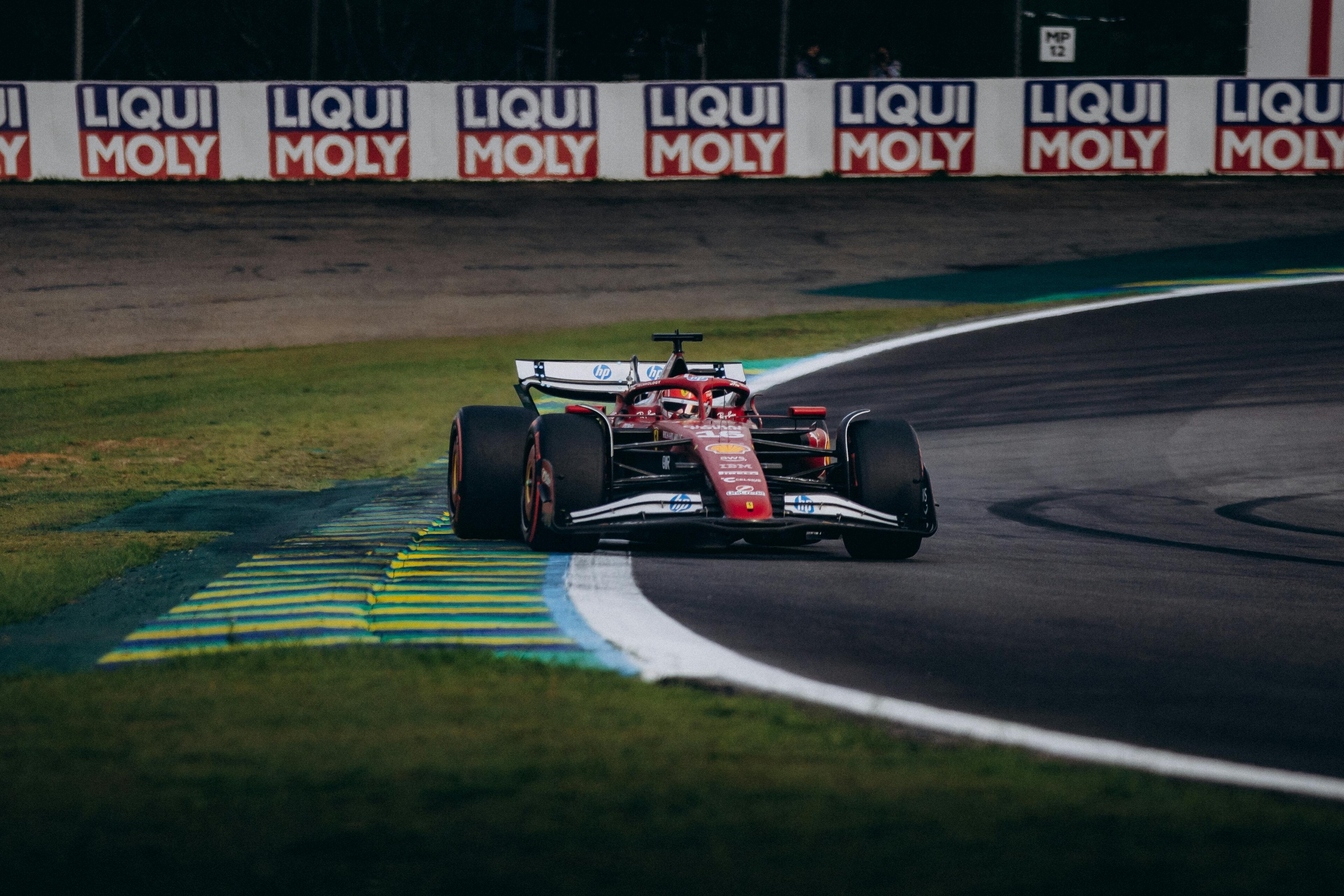 Apple TV to show 5 Formula 1 races on IMAX screens