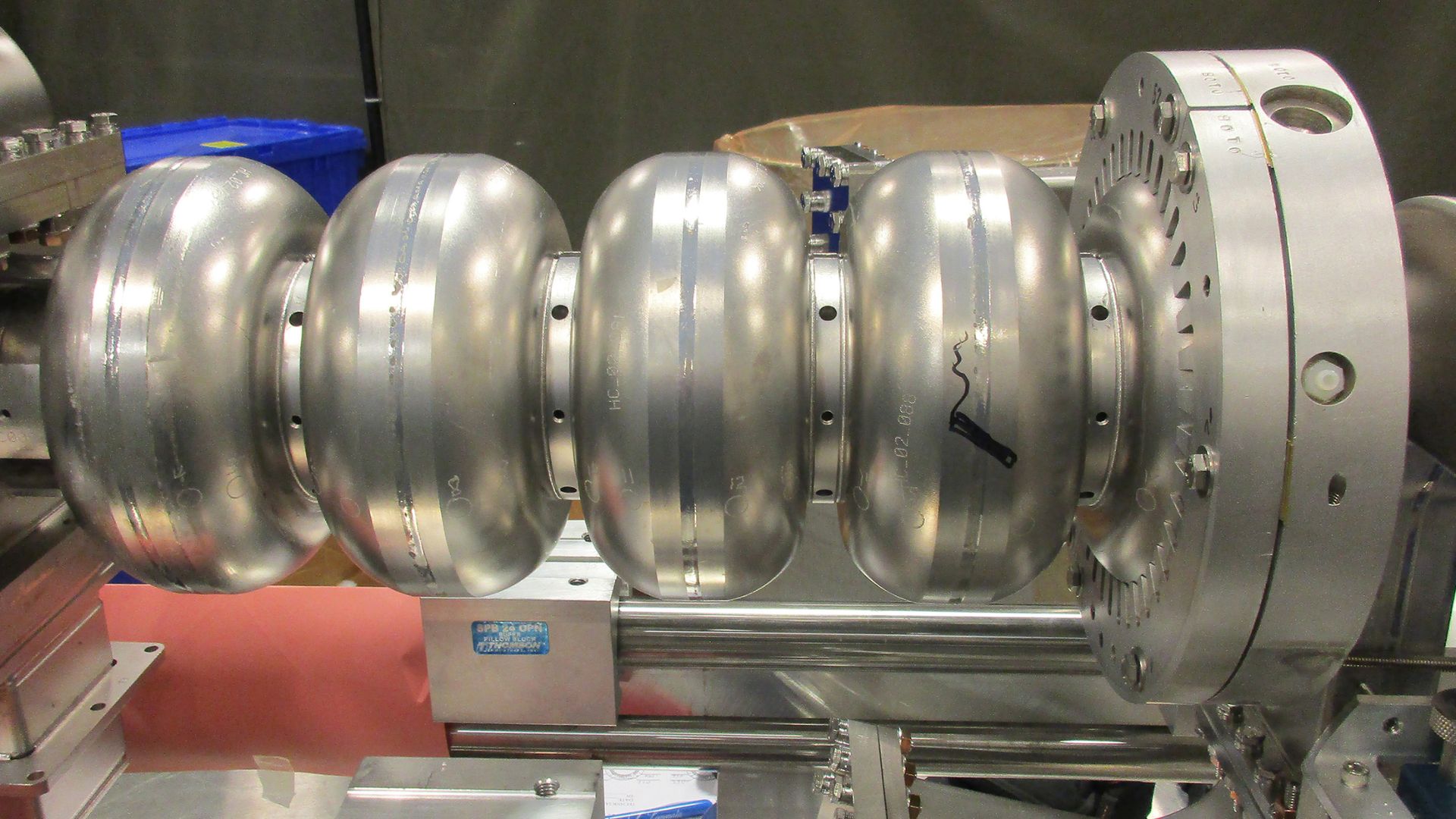 US particle accelerators turn nuclear waste into electricity, cut ...