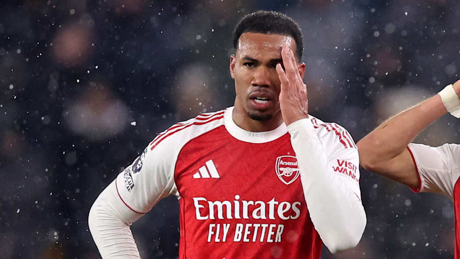 Arsenal became the first Premier League leader to bottle this hard