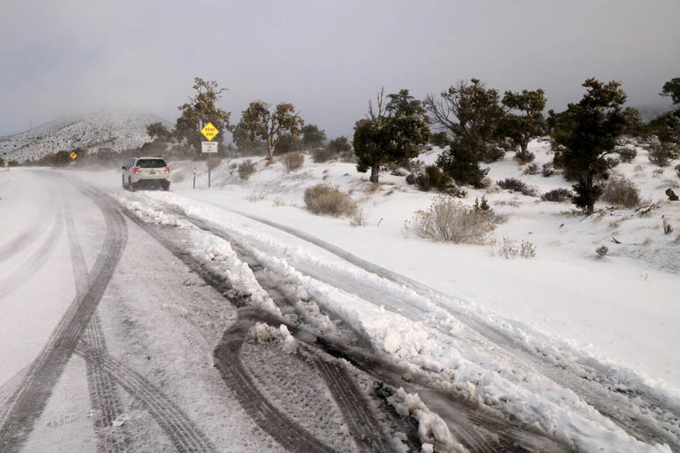 Snow falls in Southern Nevada as latest storm hits — photos
