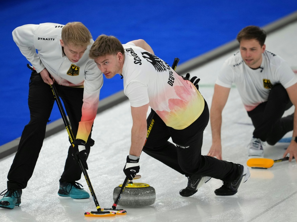 Enorm stolz: Deutsche Curler siegen zum Olympia-Abschluss