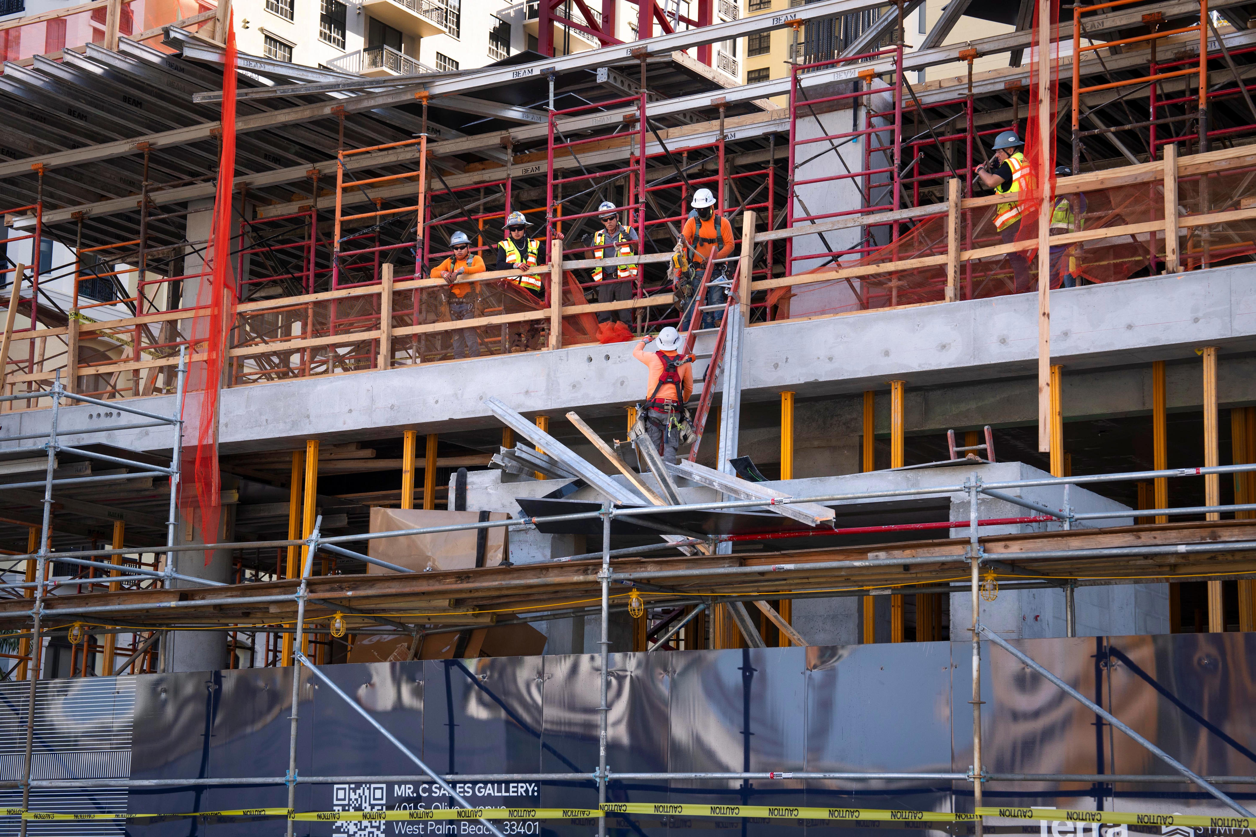 Scaffolding fall injures 4 workers at Mr. C condo site in West Palm