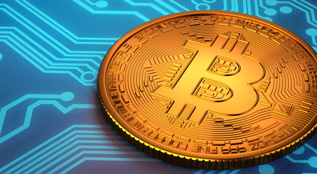Bitcoin dips under $67K as Fed minutes reinforce hawkish tone