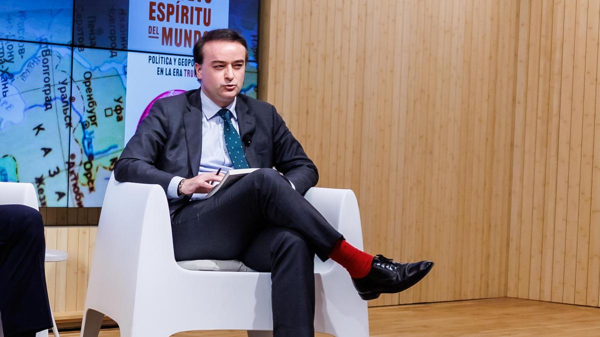 Iván Redondo comparte su manual de estrategia política en su primer libro