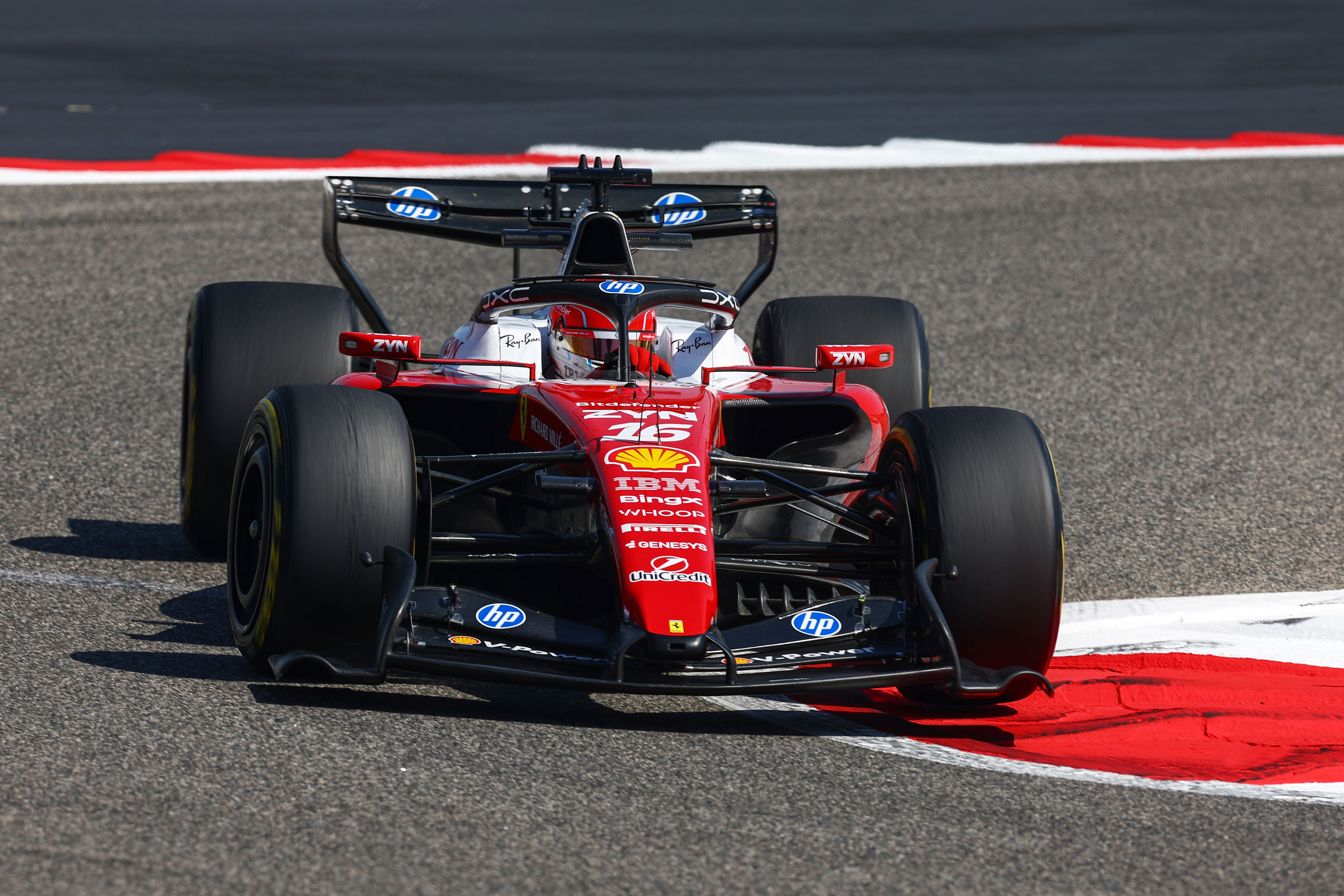 F1 news: Ferrari debuts innovative rear wing at testing