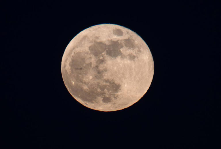 Flower moon and blue moon 2026: Dates, time and how to watch May’s two ...
