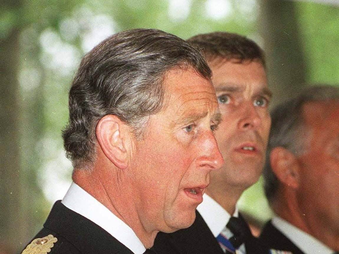 Nach Festnahme von Ex-Prinz Andrew: König Charles meldet sich zu Wort