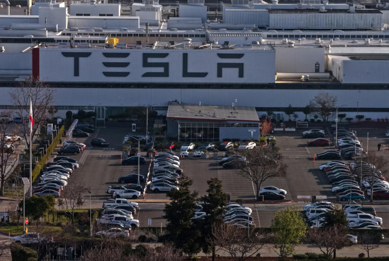 Elon Musk wants to build a $25B AI chip factory in Texas