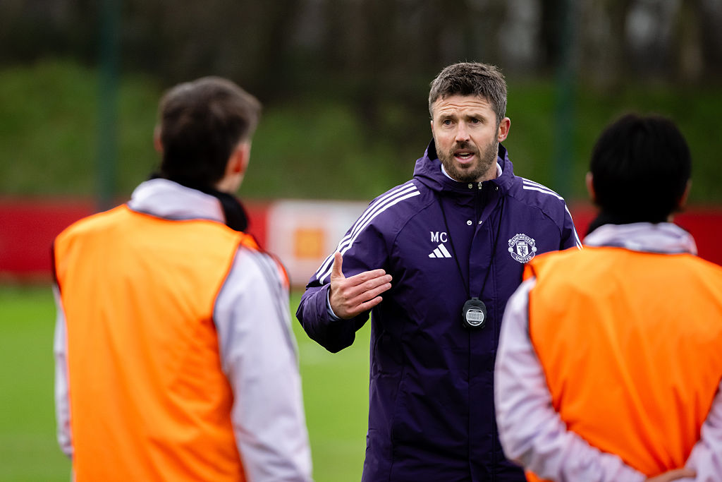 Michael Carrick targets reunion with Hayden Hackney at Manchester United