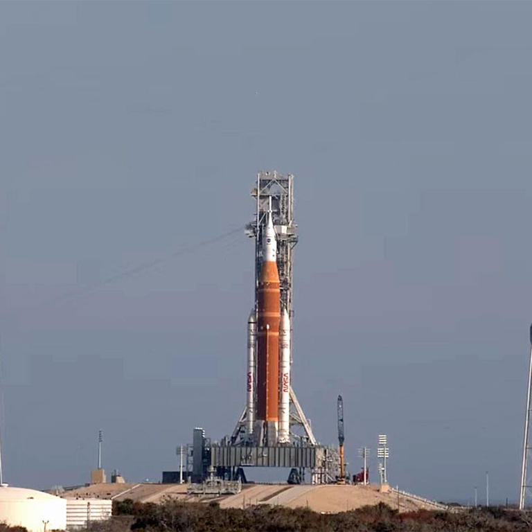 Artemis II moon rocket refueled in practice countdown setting stage for ...