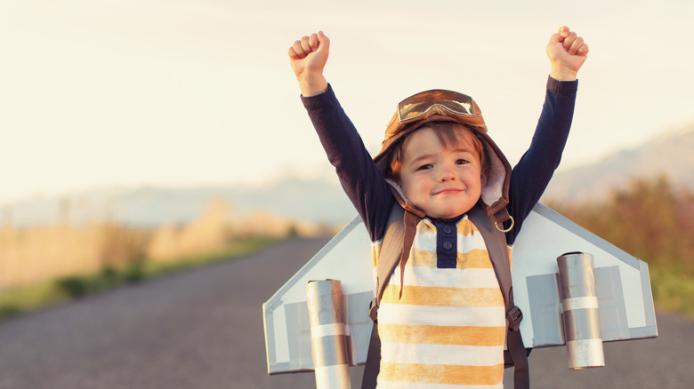 Flight attendant's 4 tips for when kids kick the back of your seat