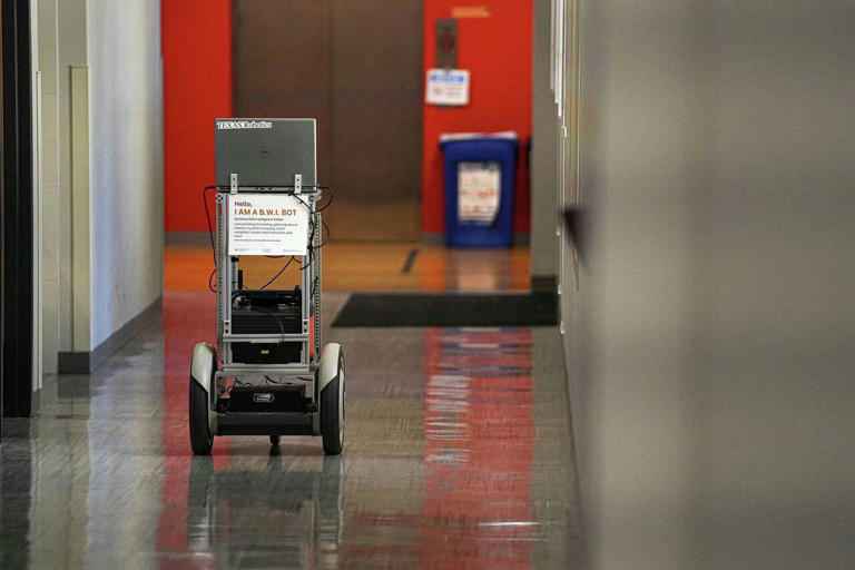 UT System approves new school focused on computing, AI