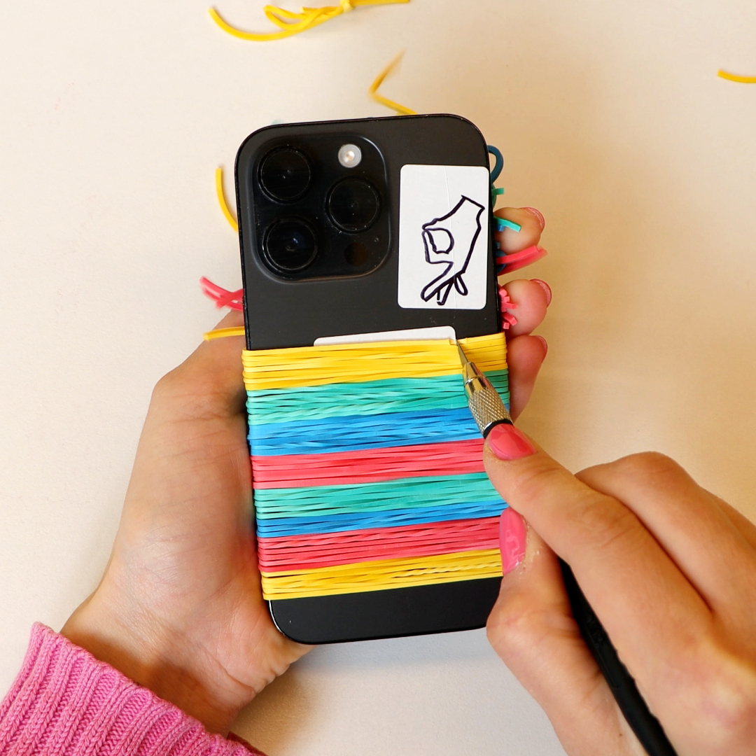 Slicing through rainbow rubber bands 🌈