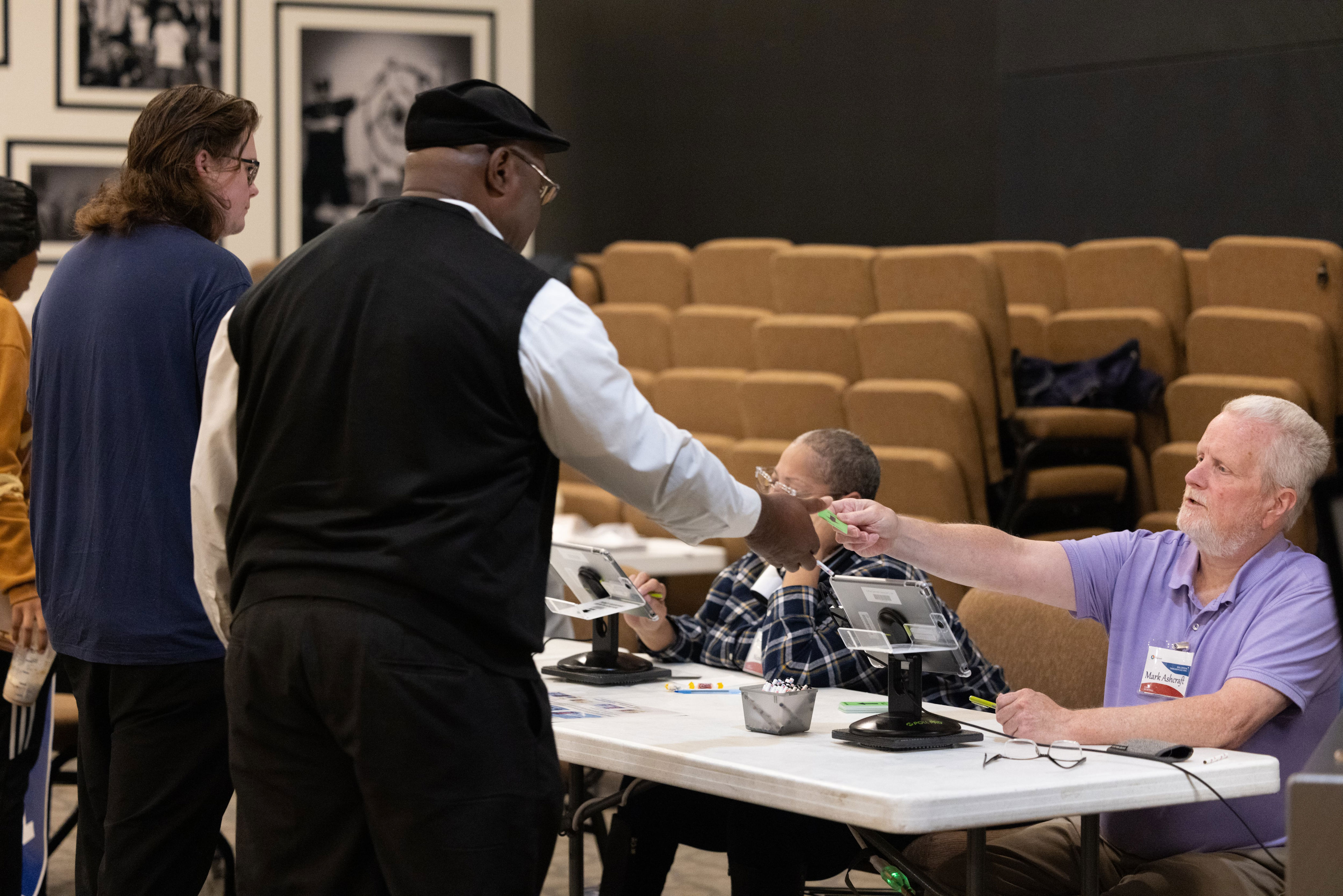 Forsyth County seeks more than 600 poll workers ahead of upcoming elections