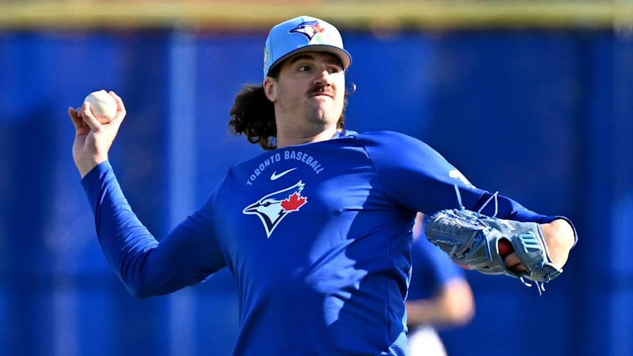Blue Jays star pitcher reveals he may be considering retirement after ...