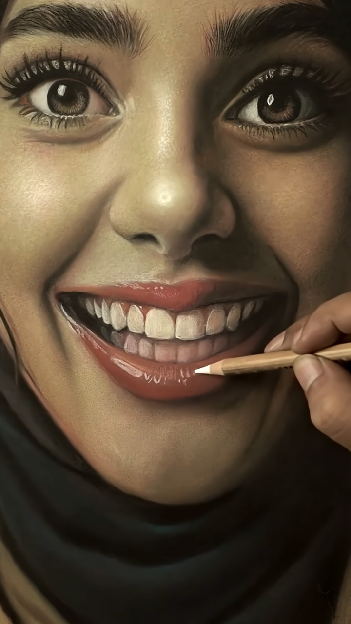 Capturing a powerful shocked reaction in realistic pencil art