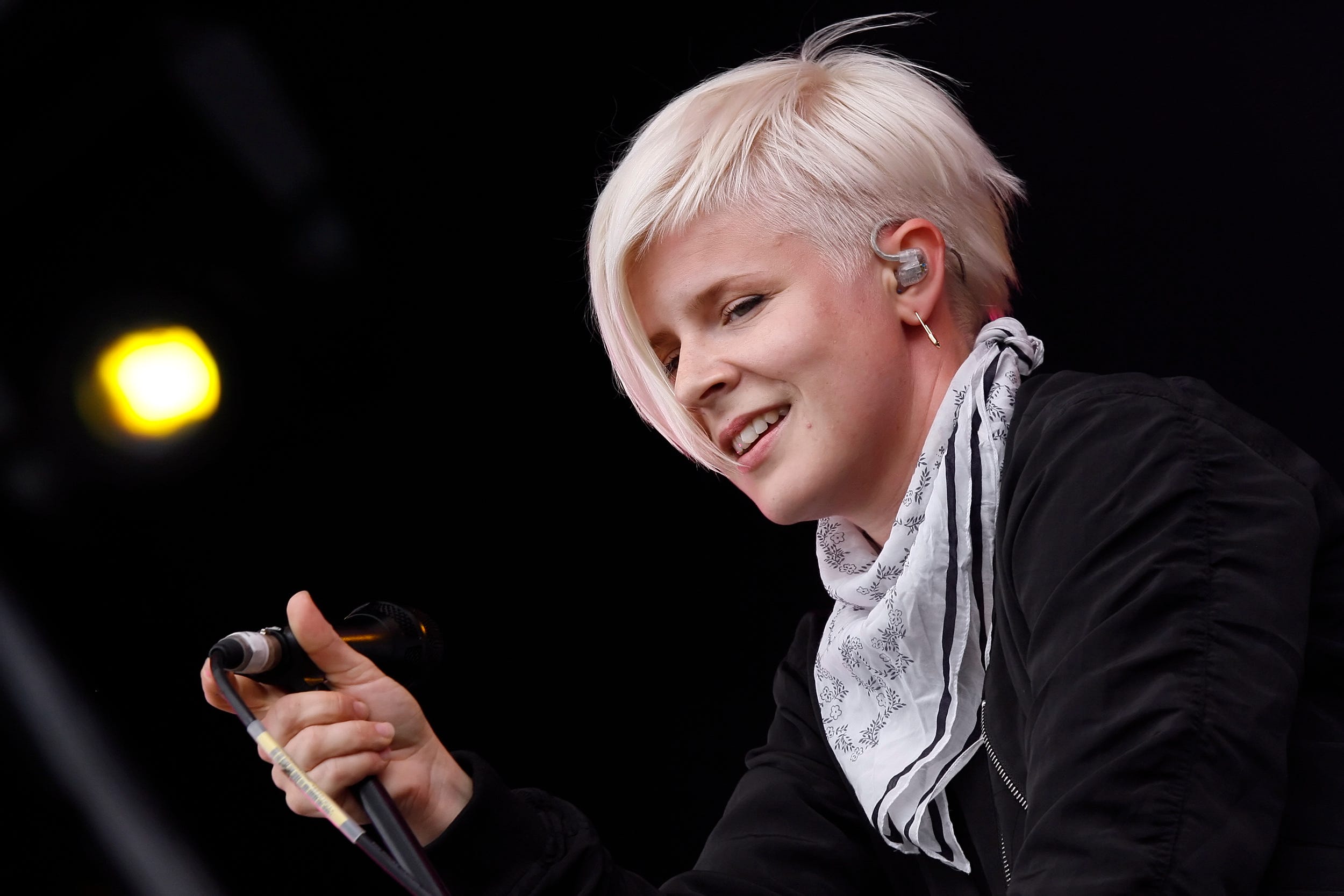 Robyn adds new US dates to 2026 The Sexistential Tour, shop tickets