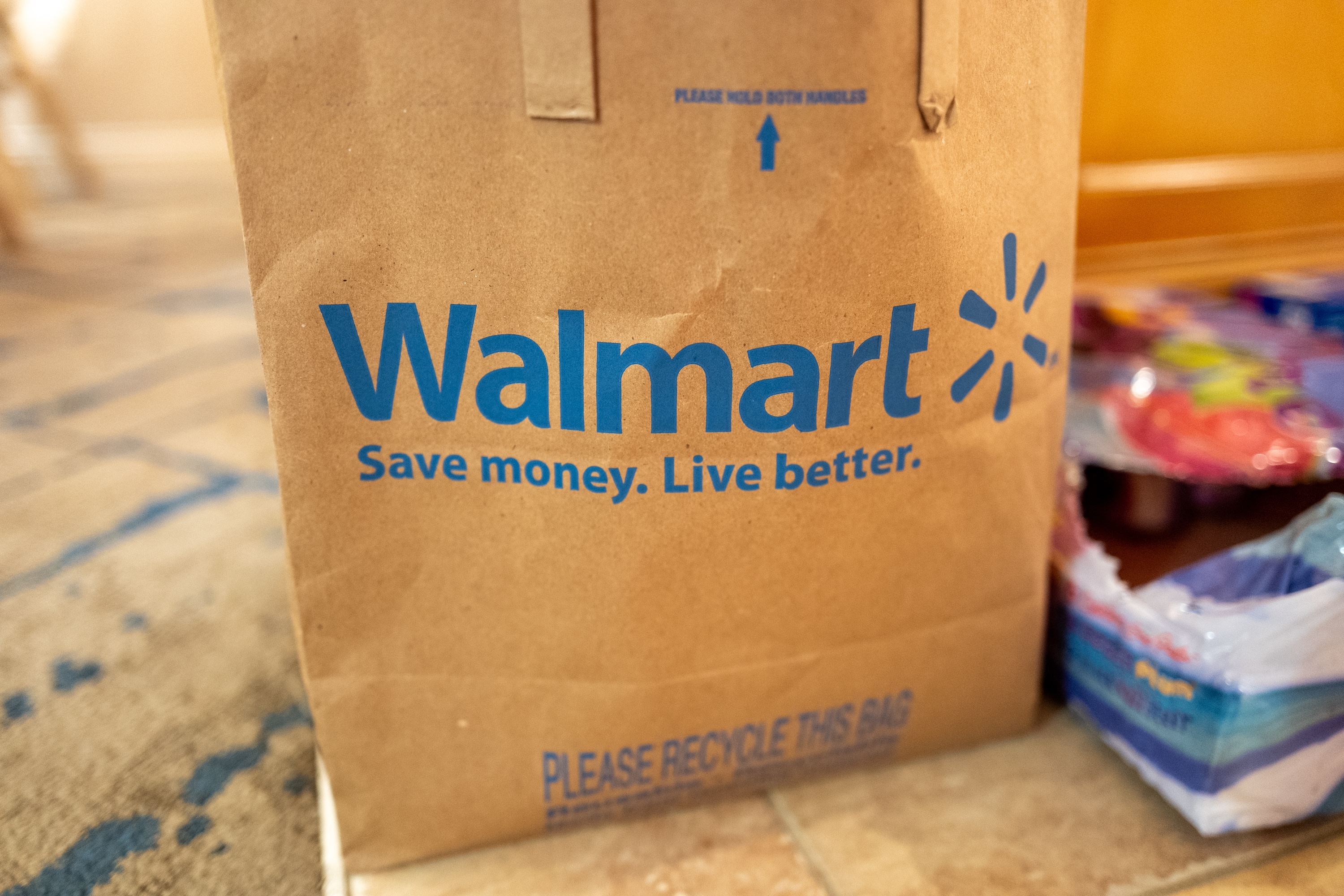 Walmart averaging under an hour for express delivery