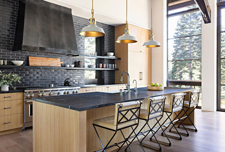 8 things you should clear out before deep cleaning