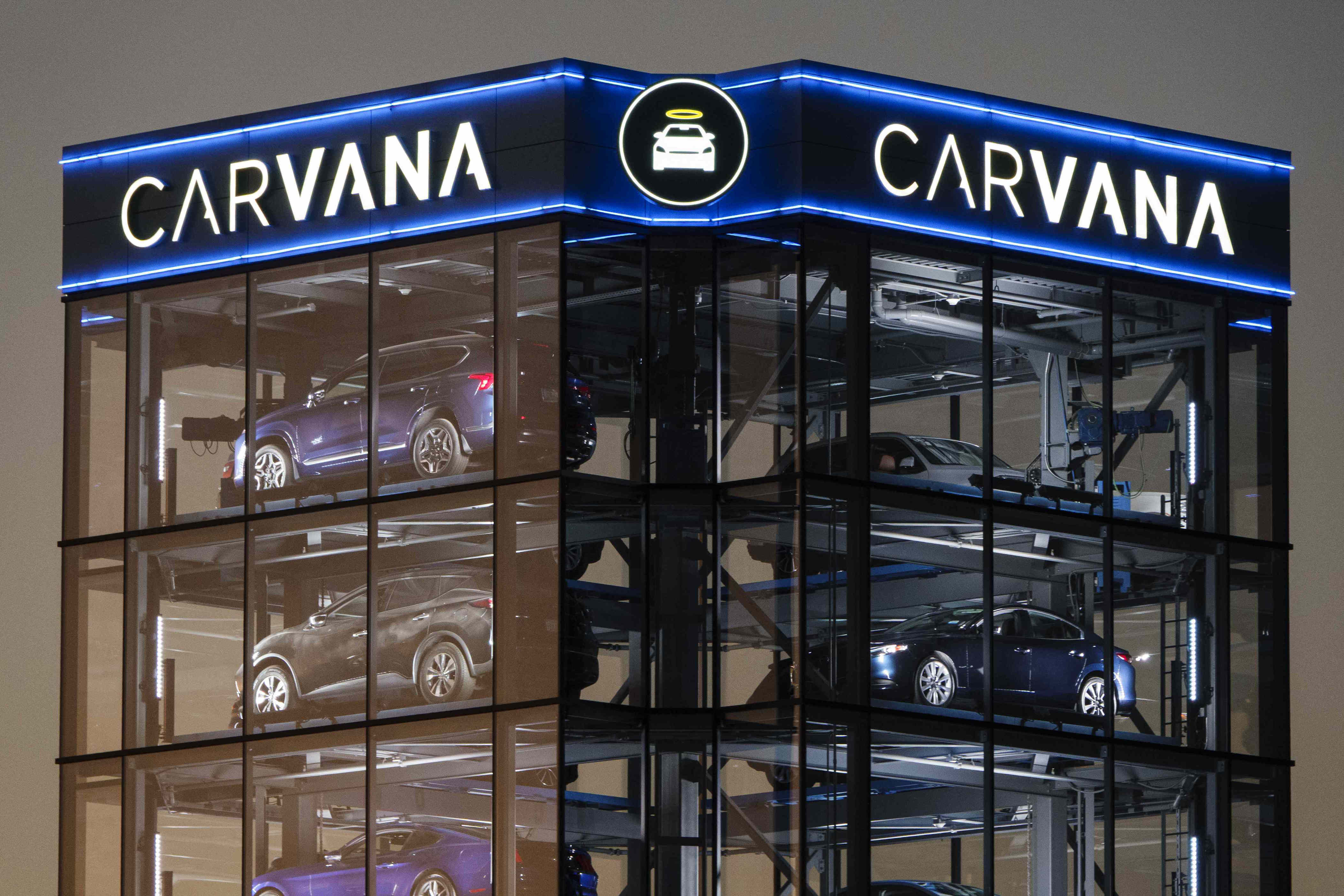 Carvana stock plunges Thursday, deepening its recent rout. Here’s why