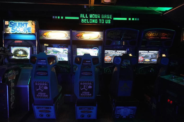 The mystery of the Les Schwab pinball machine: how a tire company prop ...