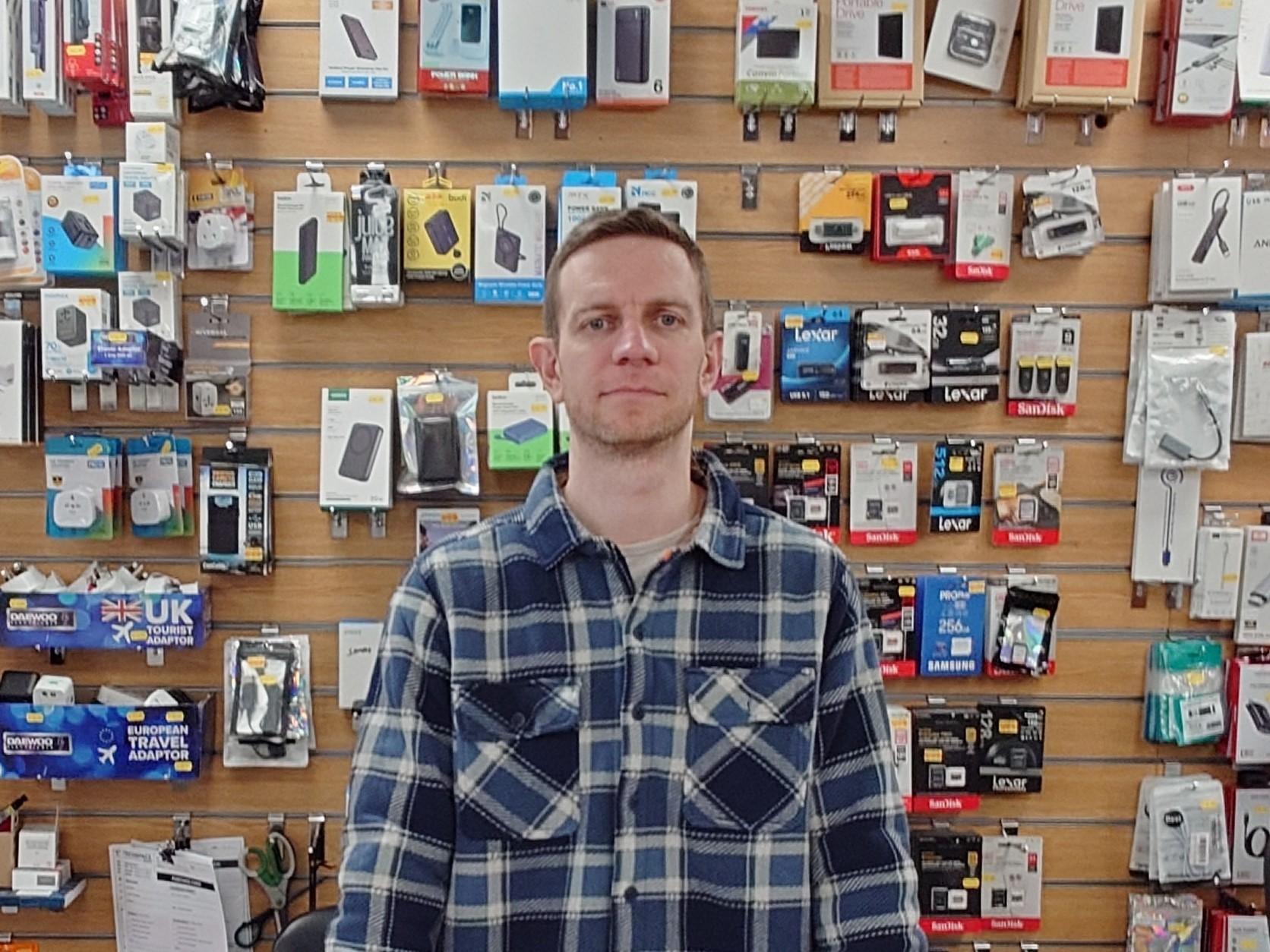 Edinburgh shopkeeper who loses £500 a month to shoplifting calls for ...