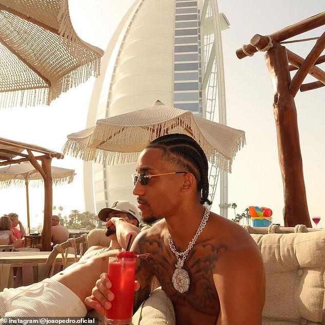 Chelsea stars party in Dubai after manager's green light as they hit ...