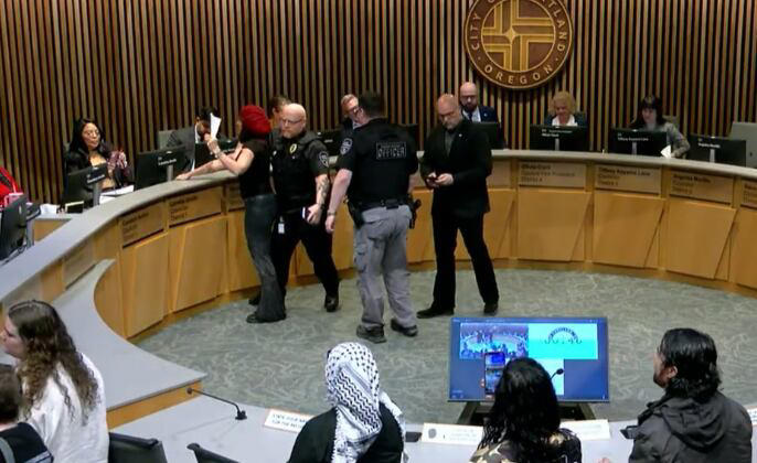 Portland council postpones vote on $21 million in unspent housing funds ...