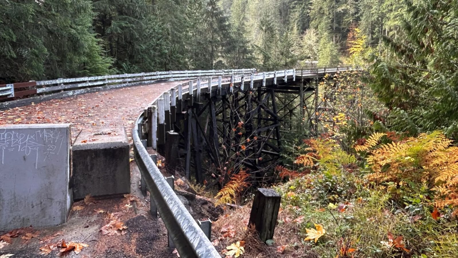 WSDOT: 9.9% of state bridges in poor condition, 342 exceeding 75-year ...
