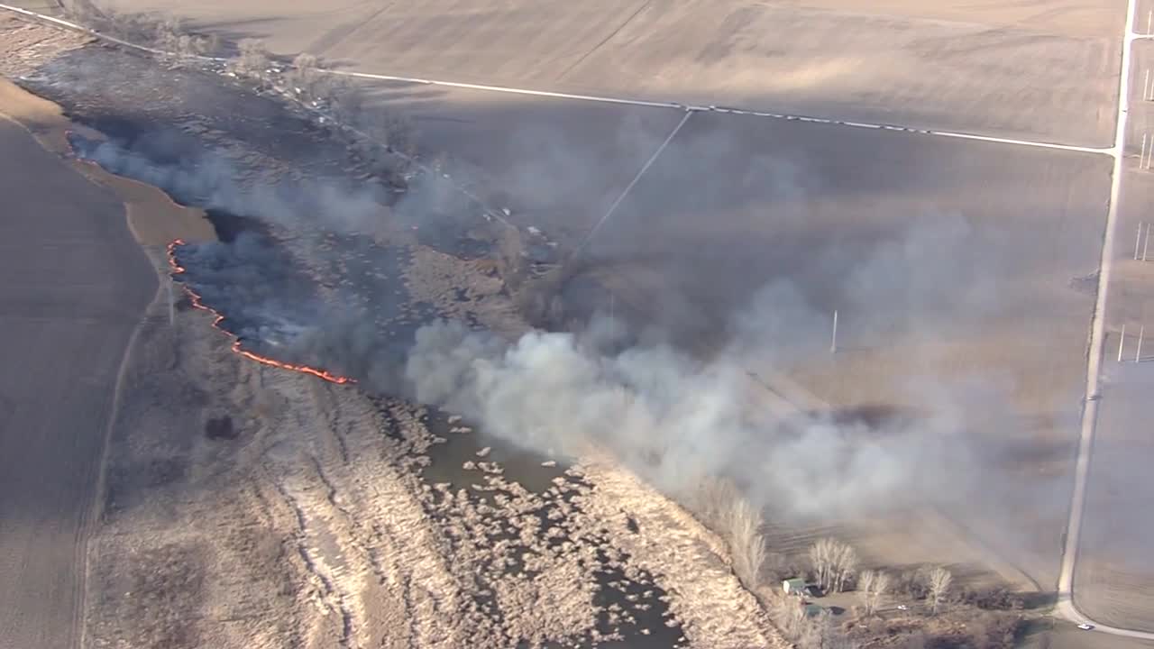 Ray County first responders battle large fire near Sunshine Lake