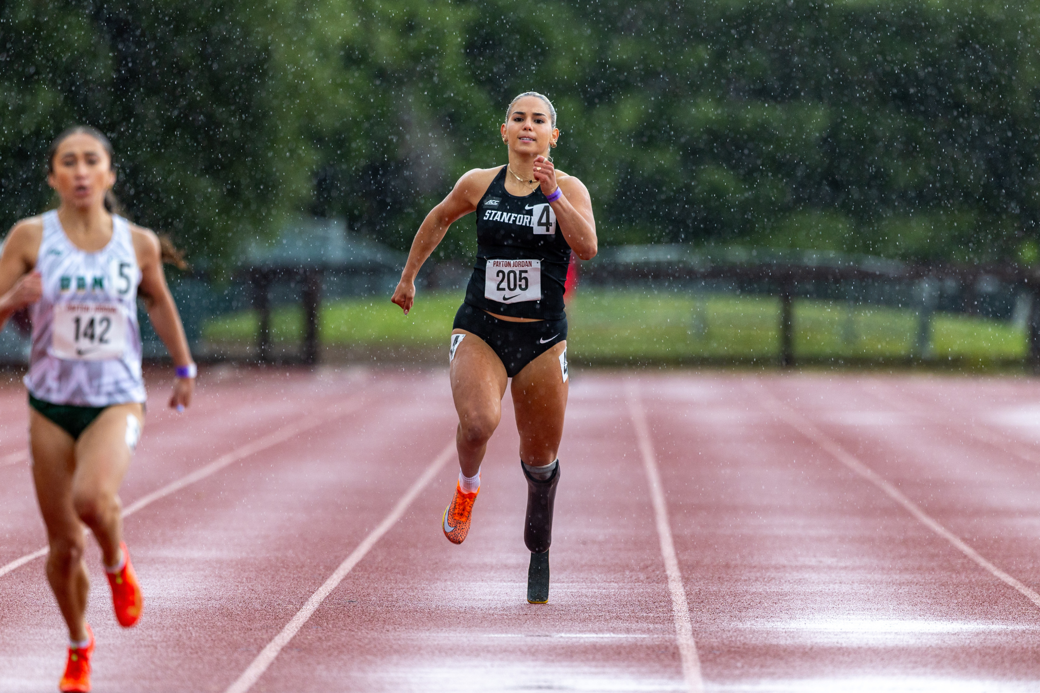 This Stanford runner's foot was amputated after a road race at age 6 ...