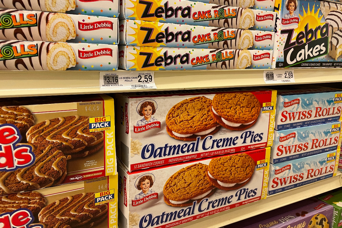 Little Debbie's new single-serve birthday cakes solve a celebratory ...