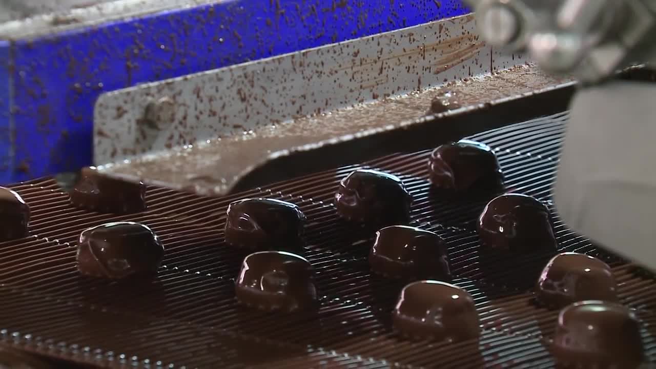 Inside Buffett's Candies a sweet tradition in New Mexico