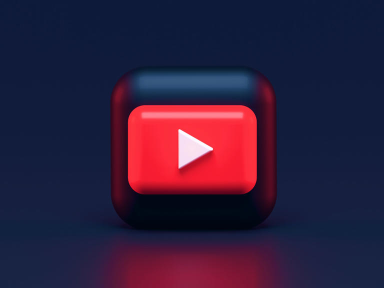 YouTube’s latest experiment brings its conversational AI tool to TVs