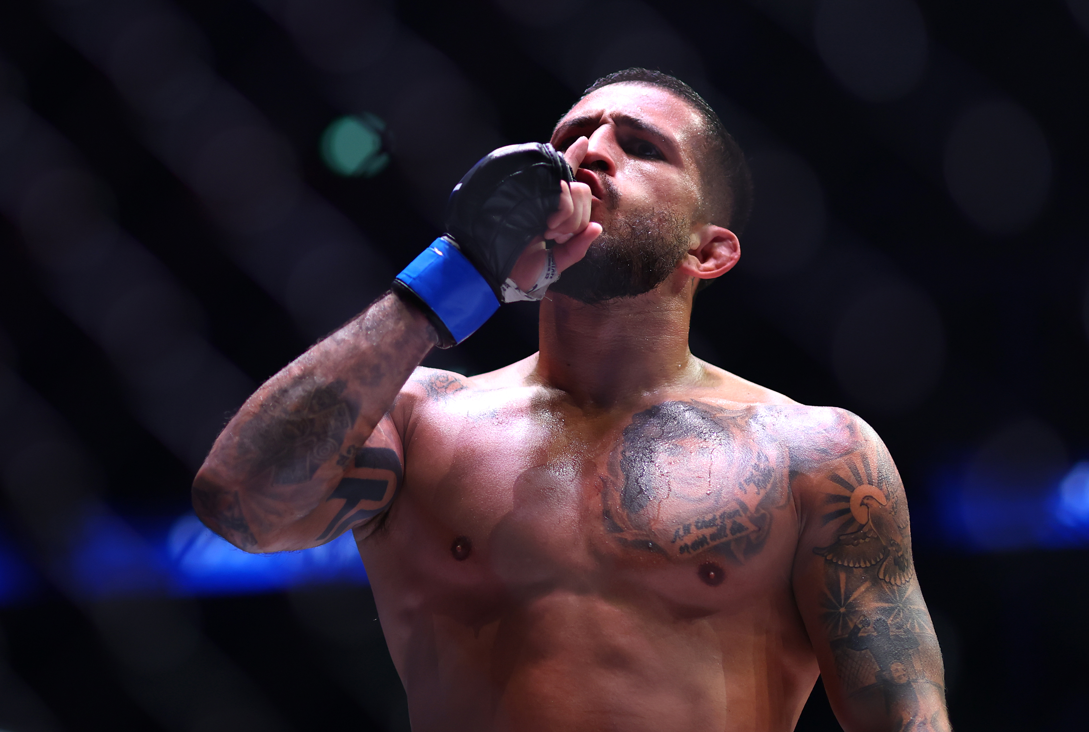PFL Chicago to go head to head with UFC 327 with Sergio Pettis as headliner