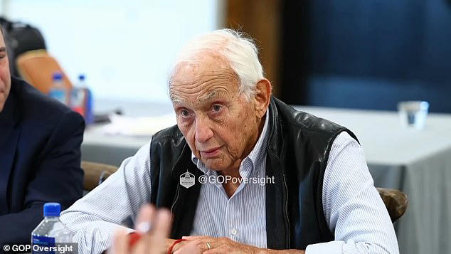 Billionaire friend of Jeffrey Epstein gets very blunt warning from his ...