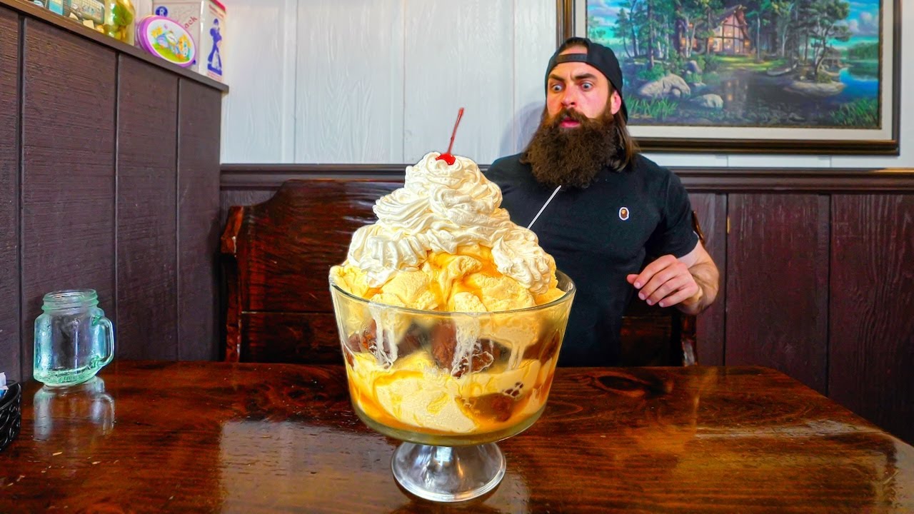 Trying to beat a 10,000 calorie sundae challenge in Pennsylvania ...
