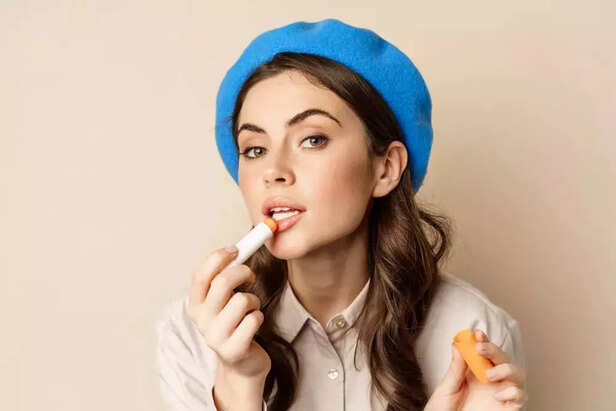 How to get naturally pink lips at home