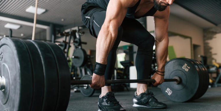 How much does lifting heavy really matter? Experts say strength is more ...