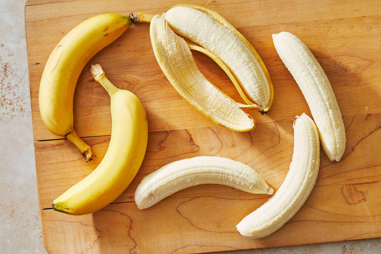 6 surprisingly useful things you can do with banana peels