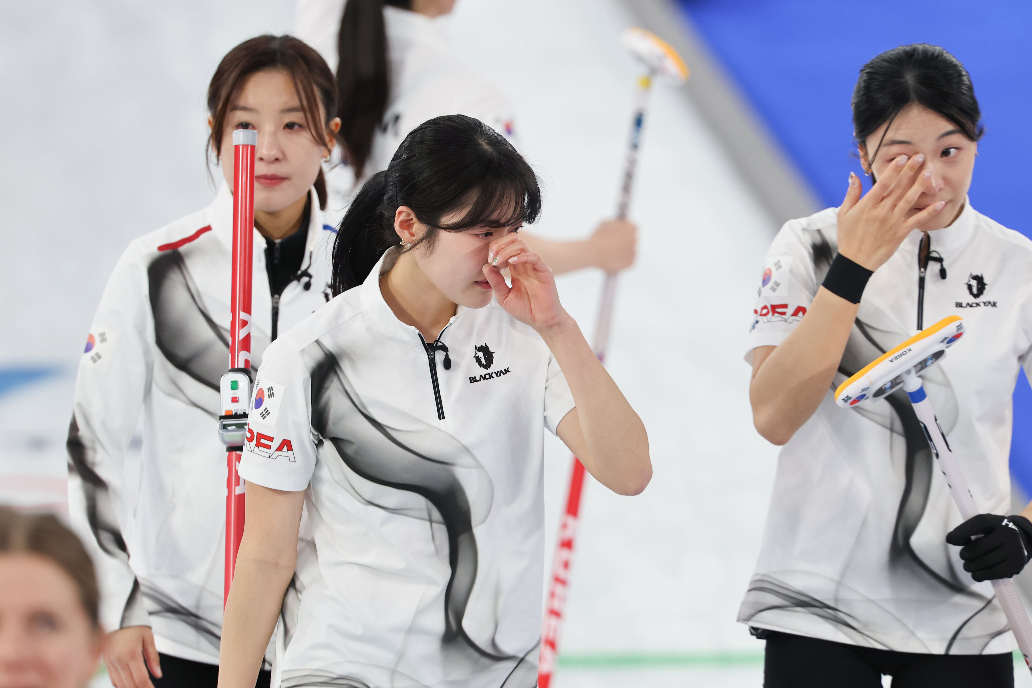 South Korea’s women’s curling team falls short of Olympic main round