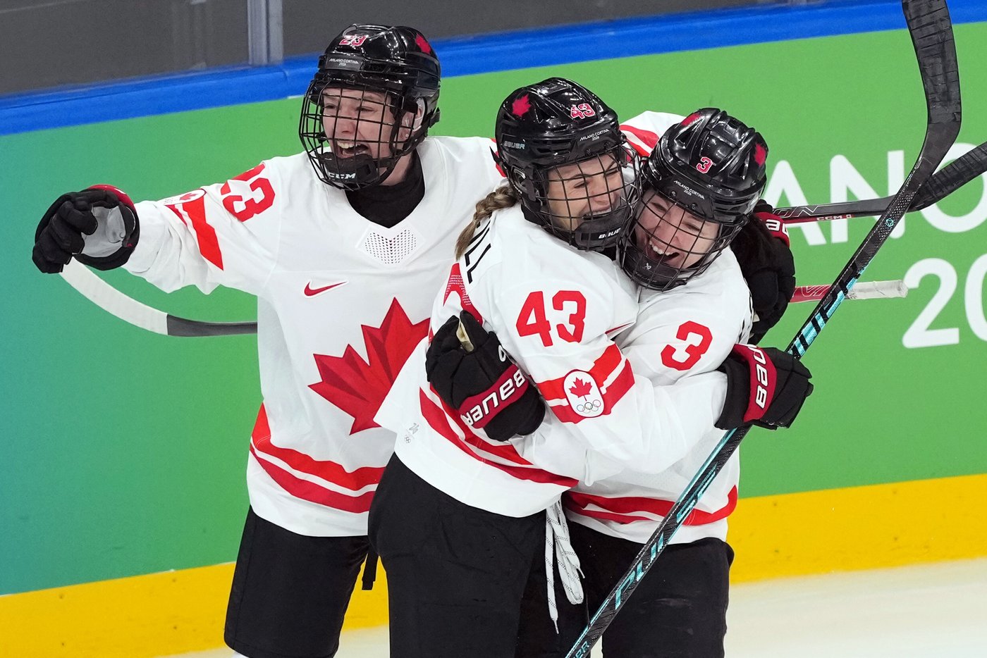 Canada falls 2-1 in overtime to US in Olympic women's hockey gold-medal ...