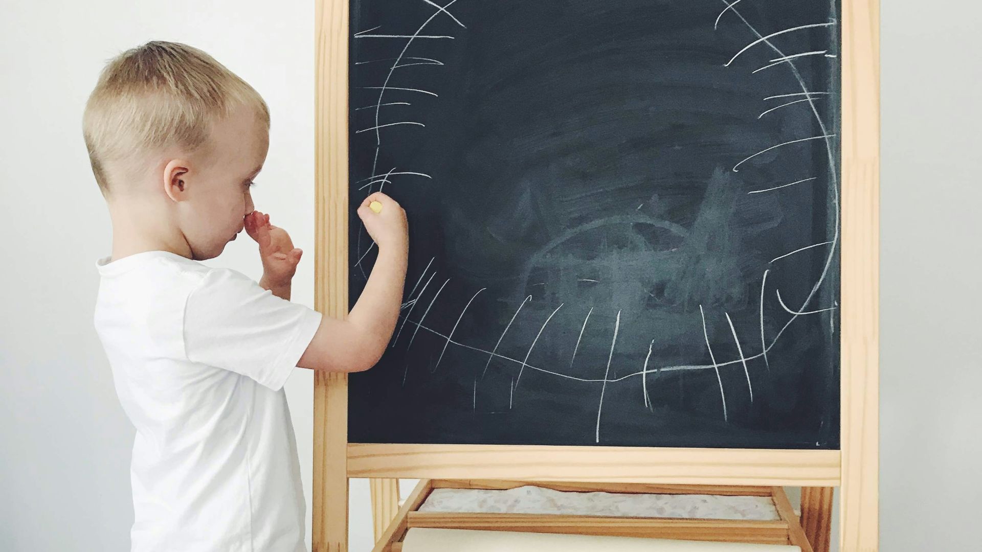 10 household rules kids actually understand & 10 that create chaos